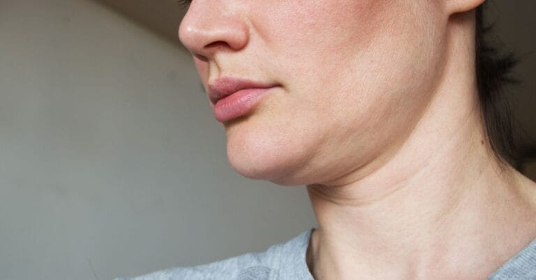 11 Ways on How to Tighten Neck Skin | Pureance